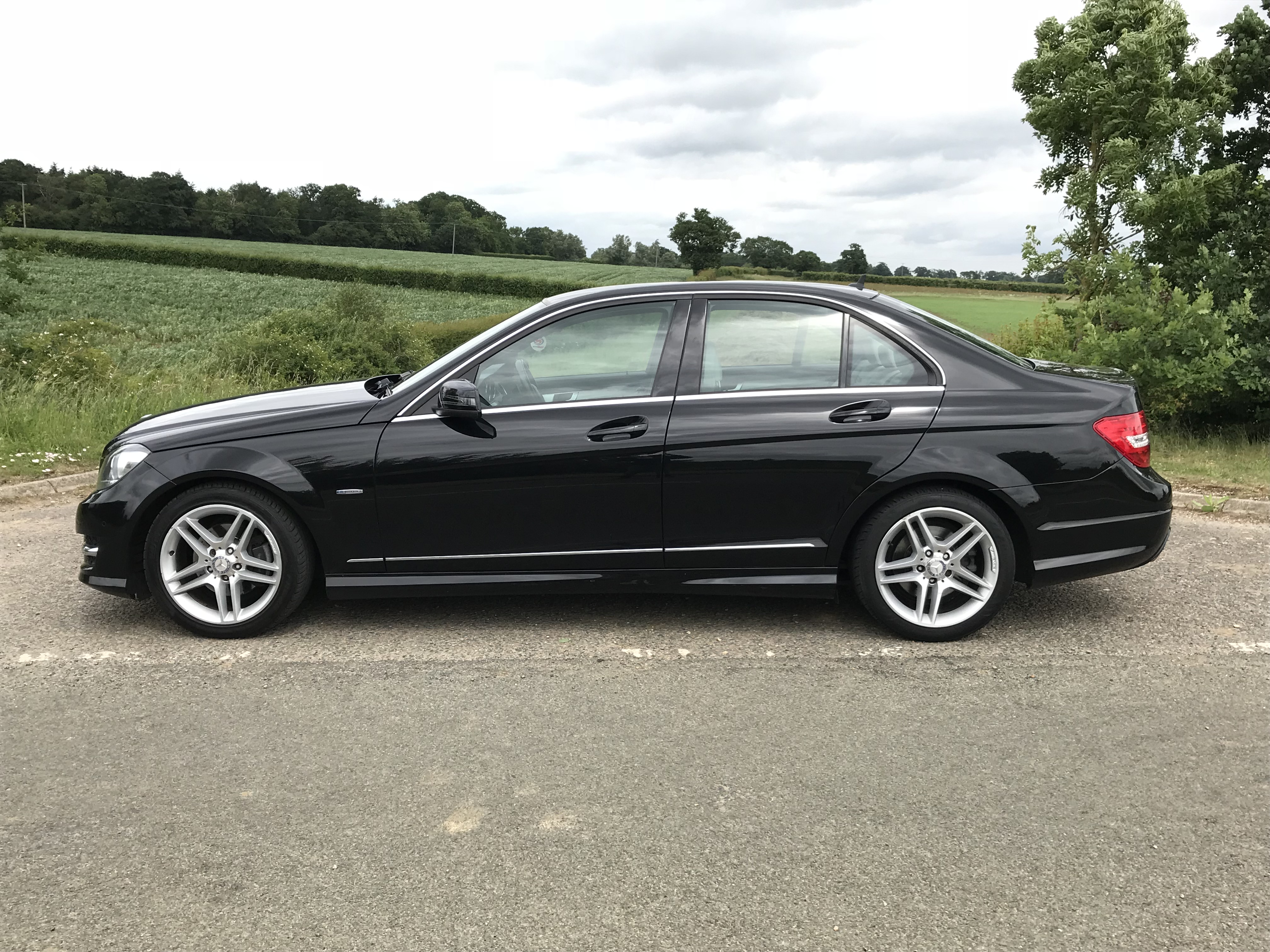 QUALITY USED AND APPROVED CARS / VANS FOR SALE